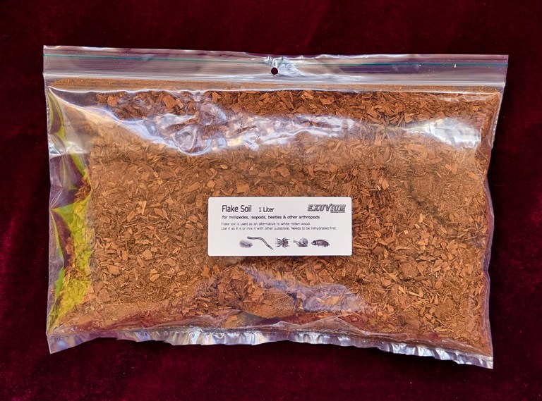 Flake soil – Exuvium Isopods