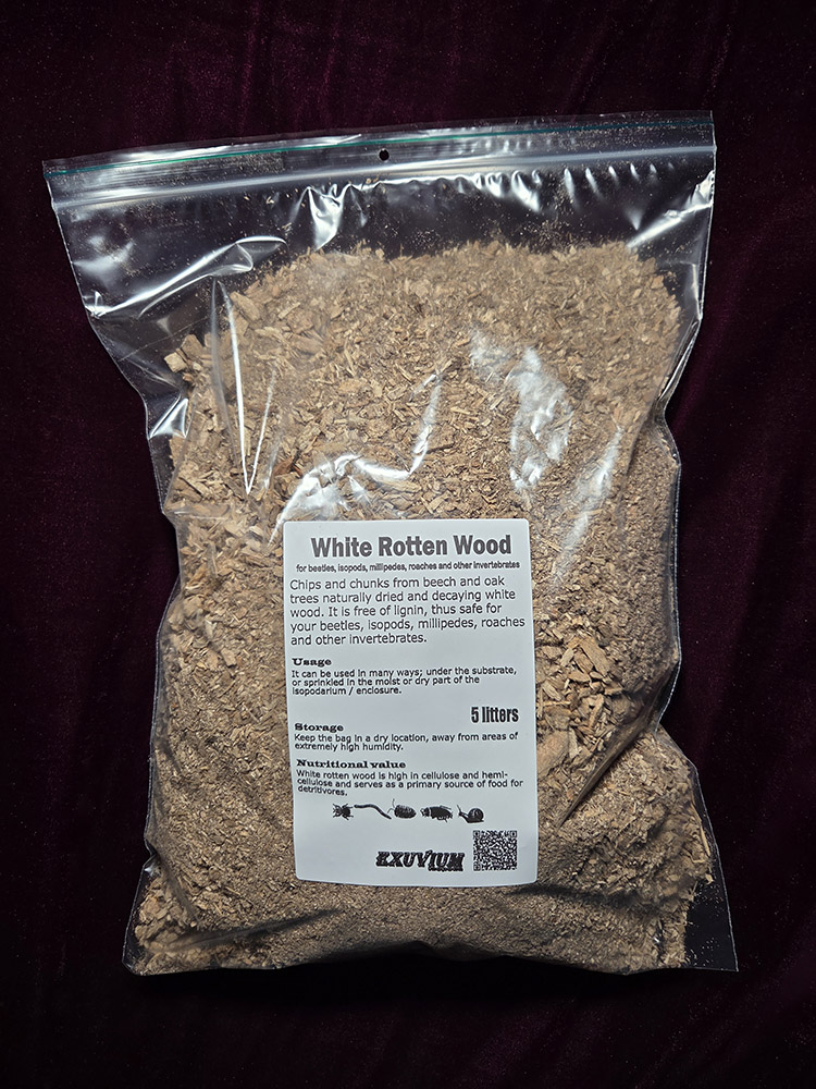 White Rotten Wood : for beetles, isopods, millipedes etc. – Exuvium Isopods
